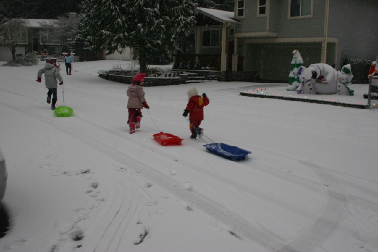 Snow Day: Ideas for Playing in the Snow | Right from the Start